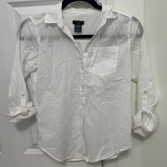 Ann Taylor | Tops | Ann Taylor White Quarter Length Sleeve Button Down ...